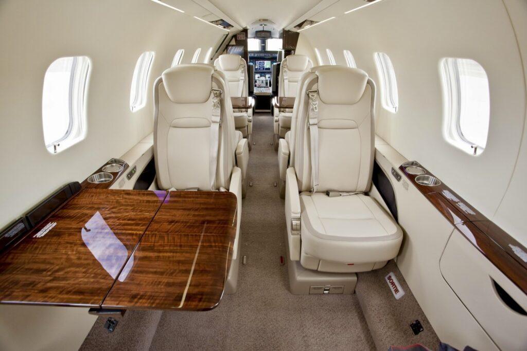 Lear 75 - Accessair