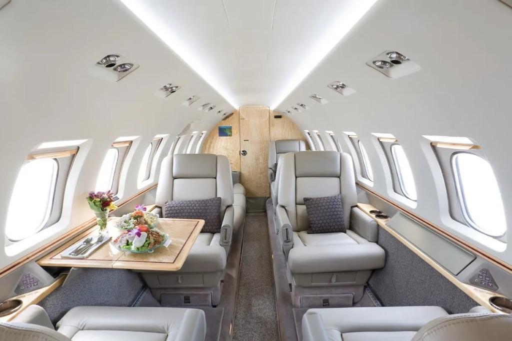 Hawker 1000 - Accessair